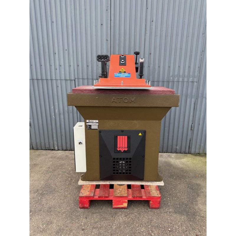 Atom S125 CE Cutting machine clicker press !!SOLD!!