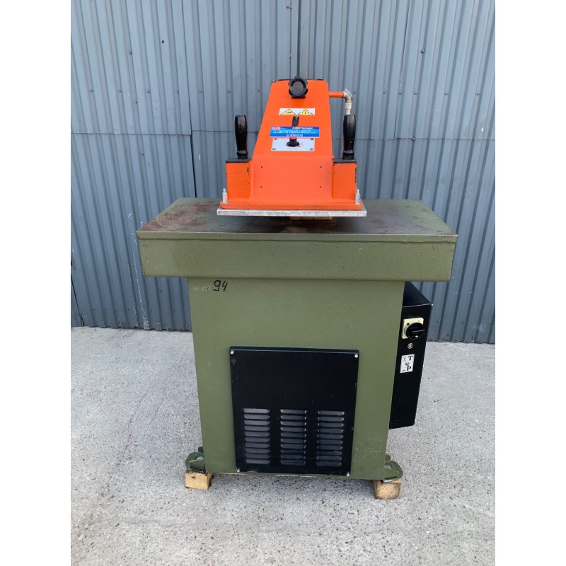 Nadir Ares VF55 Cutting machine clicker press